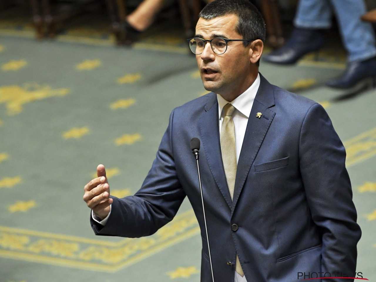 Sander Loones (N-VA) ziet het niet goedkomen: “Magnette laat alles ...