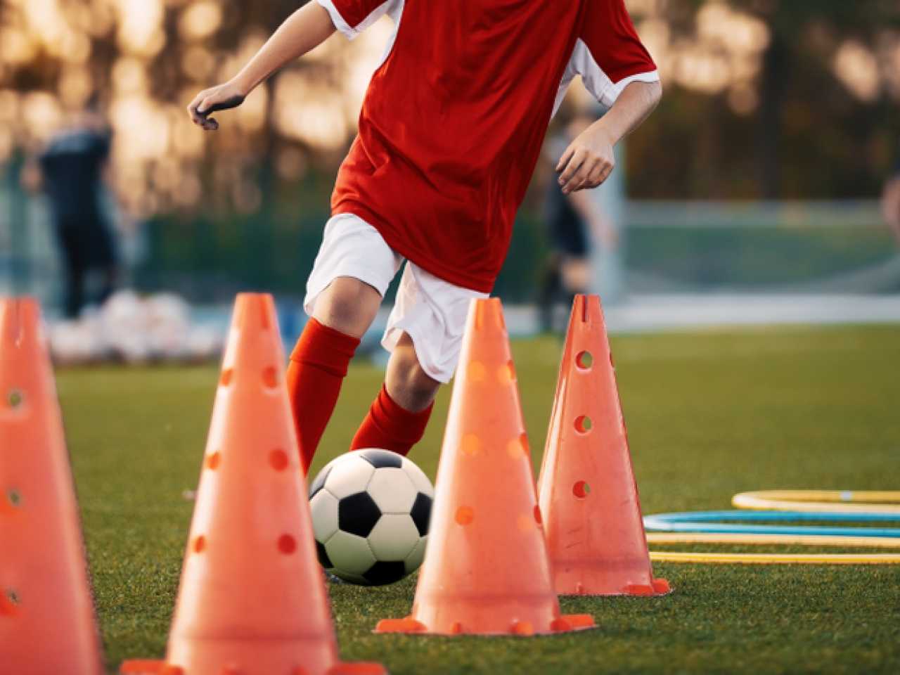 16-jarige jongen die in elkaar zakte op voetbalveld overleden: "Op 10 seconden geen hartslag of ...