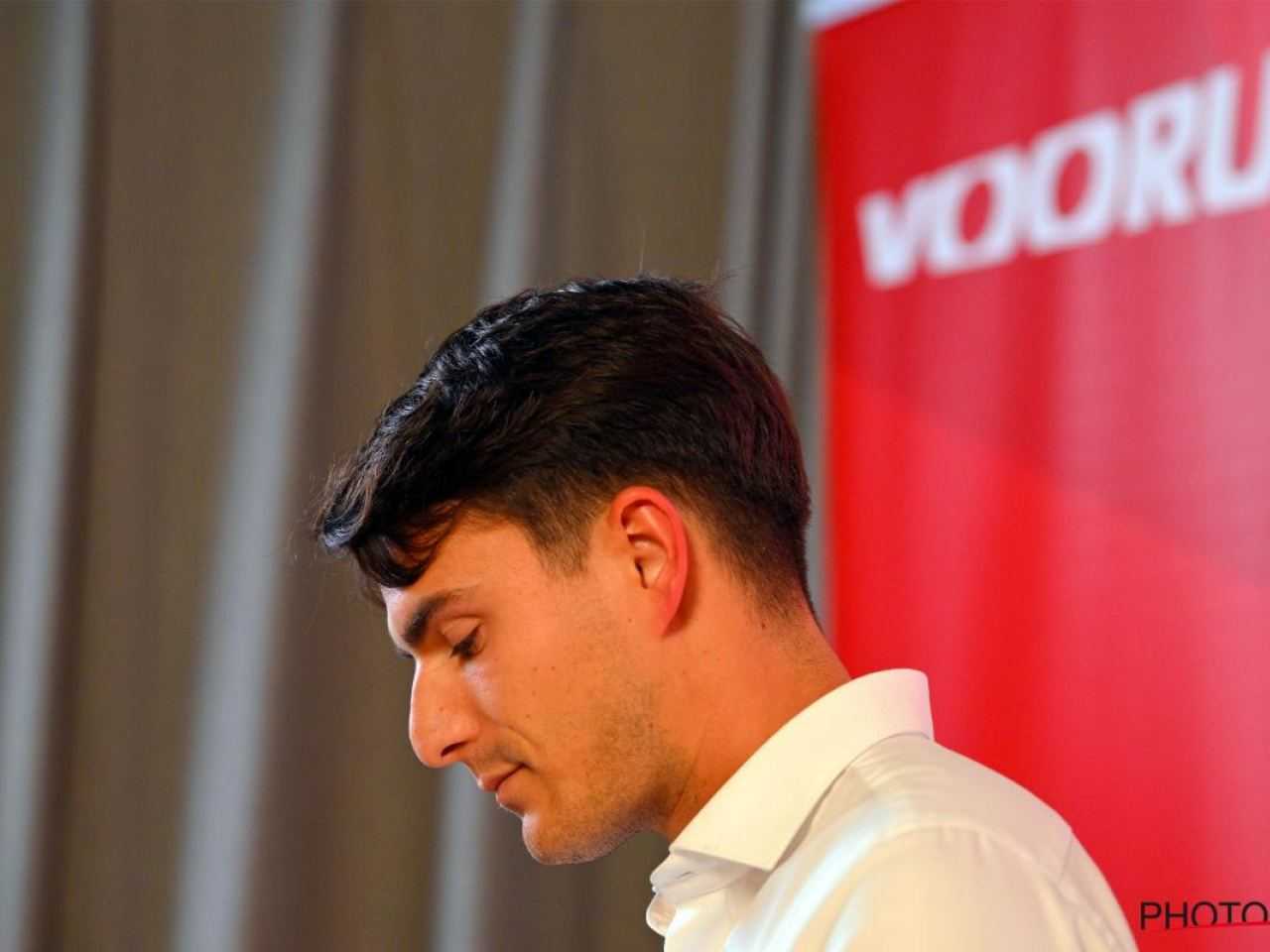 Een moeilijke dag voor Conner Rousseau: Hij wordt geconfronteerd met ...