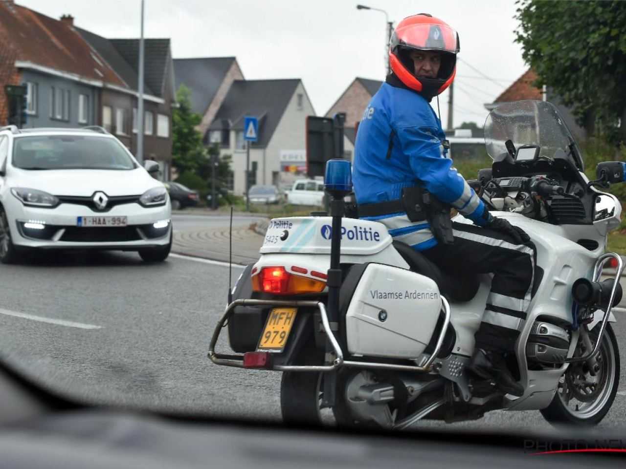 Maak deze overtreding nooit: "4.000 euro boete, of je rijbewijs kwijt ...