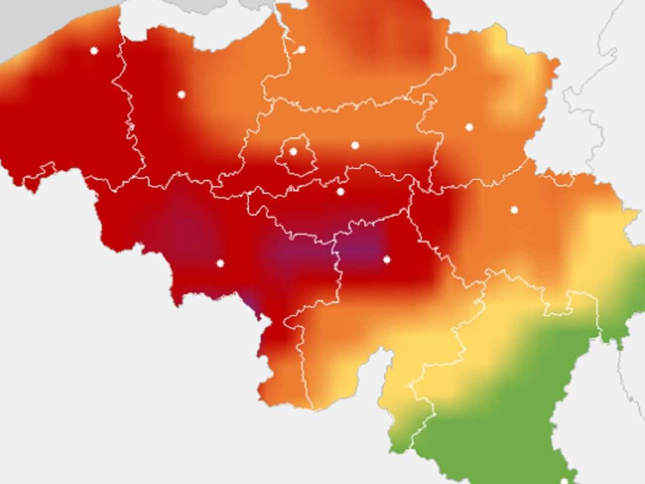 Opgepast: Er geldt nu code rood: "Blijf beter even binnen" | Redactie24