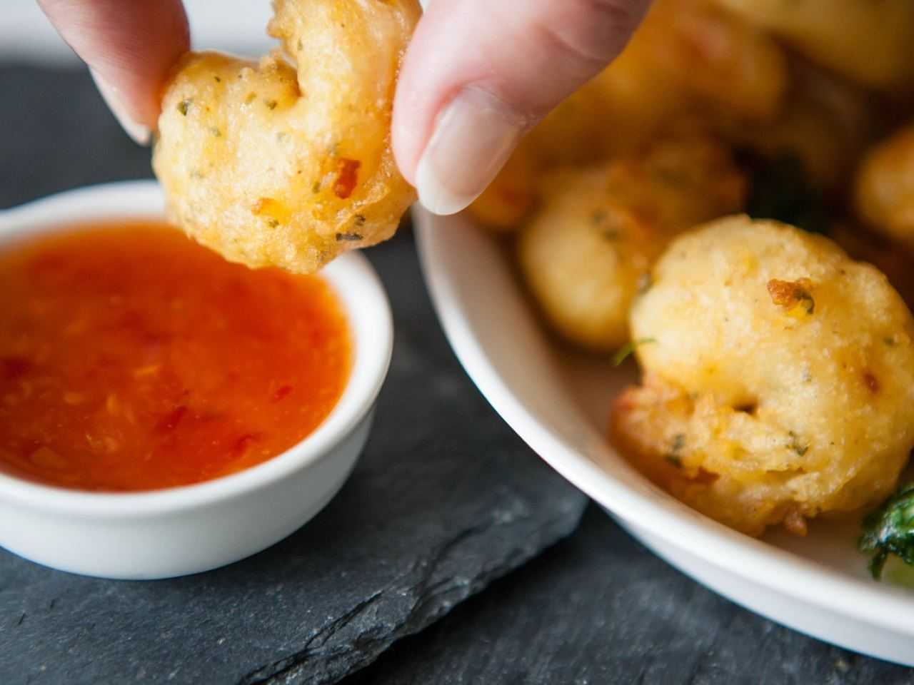 Verrukkelijk eenvoudig: Recept voor sappige scampi omhuld door krokante ...