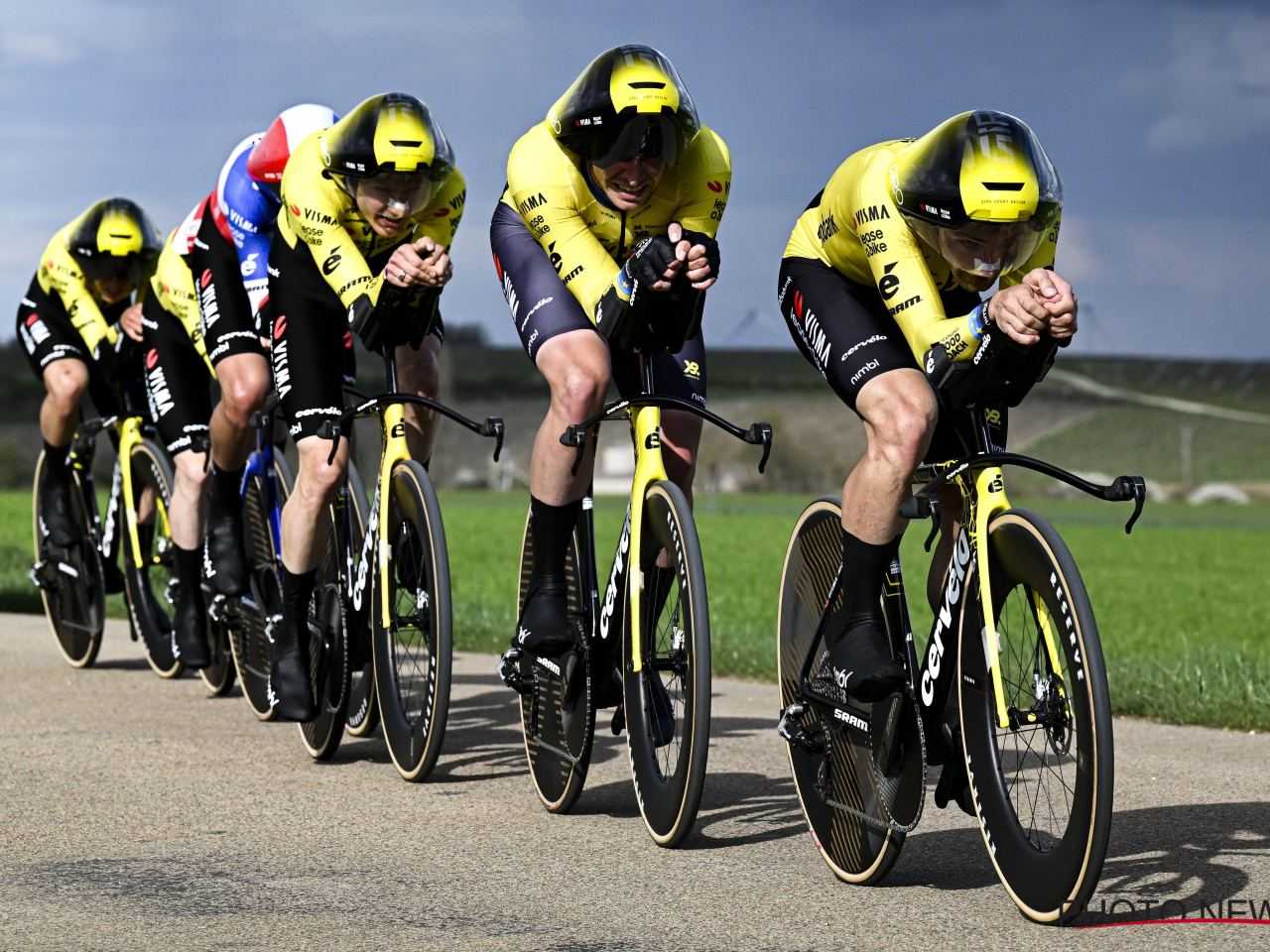Visma Lease a Bike klopt op de eigen borst over opleidingsploeg: “Heel ...