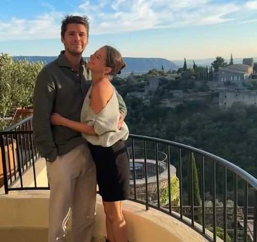 Laura Tesoro stelt ons haar vriend Dylan voor: Ze deelt prachtige foto ...