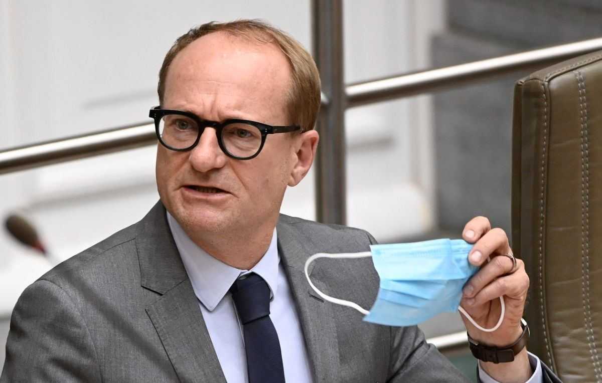 Ben Weyts onder vuur: "Dat mensen dat niet kunnen betalen komt zelfs ...