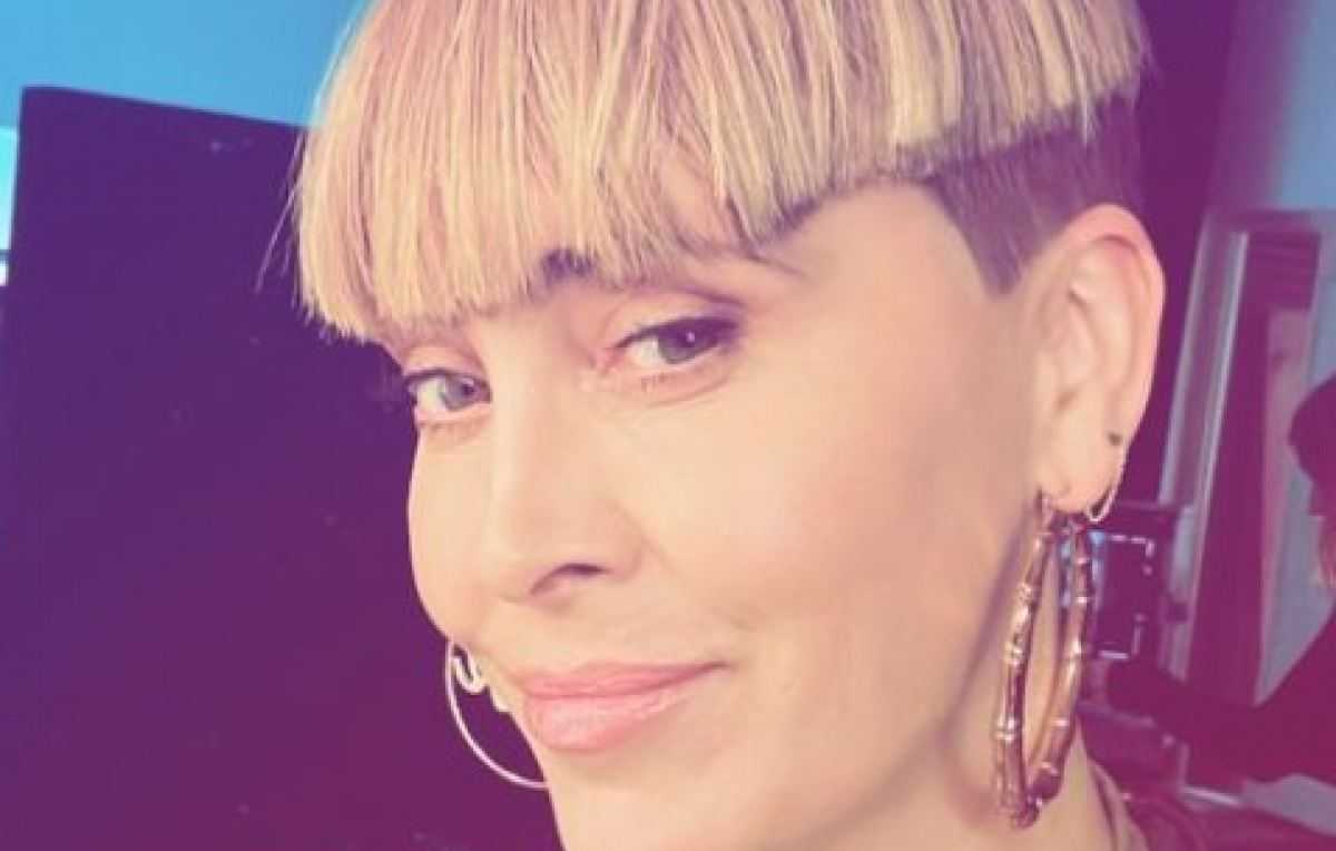 Zangeres Anouk onherkenbaar: wat een metamorfose! | Redactie24