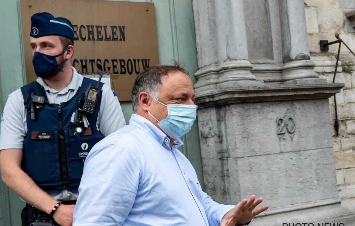 Marc Van Ranst voor de rechtbank: "Ik heb mijzelf verdedigd, zonder ...