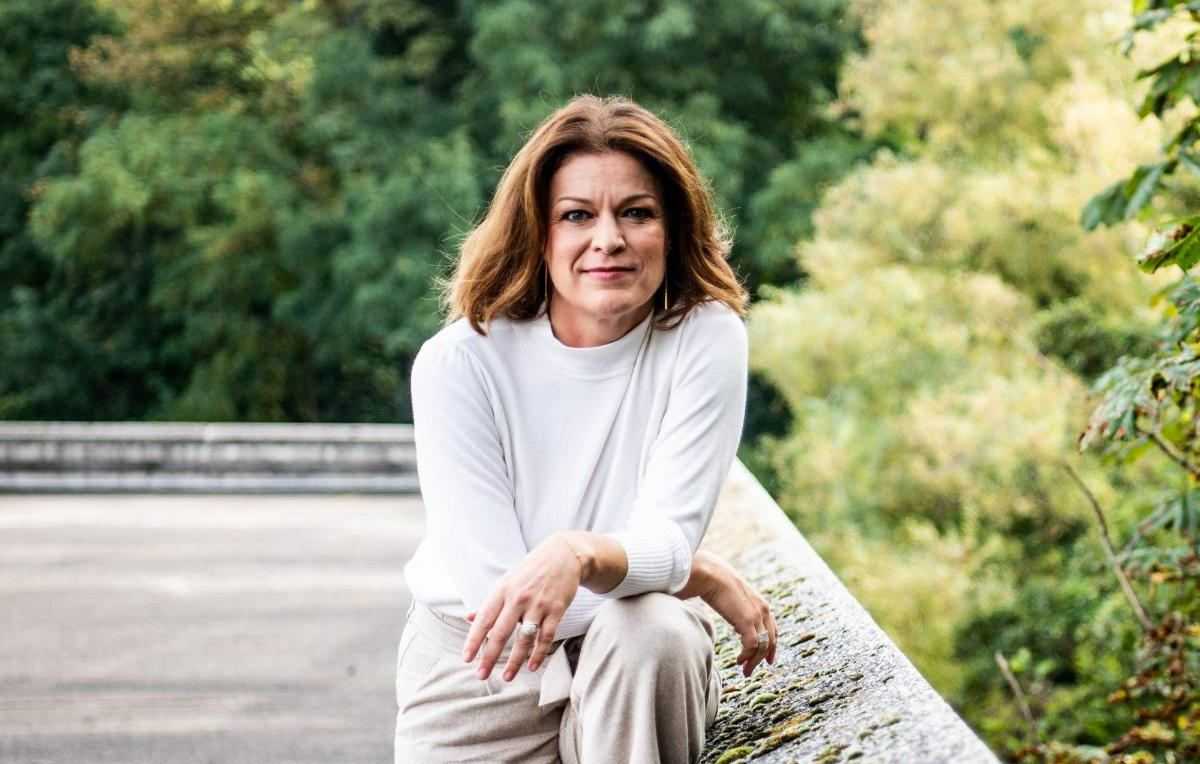 Hoe lang blijft het nog regenen? Jill Peeters ziet een verandering op ...