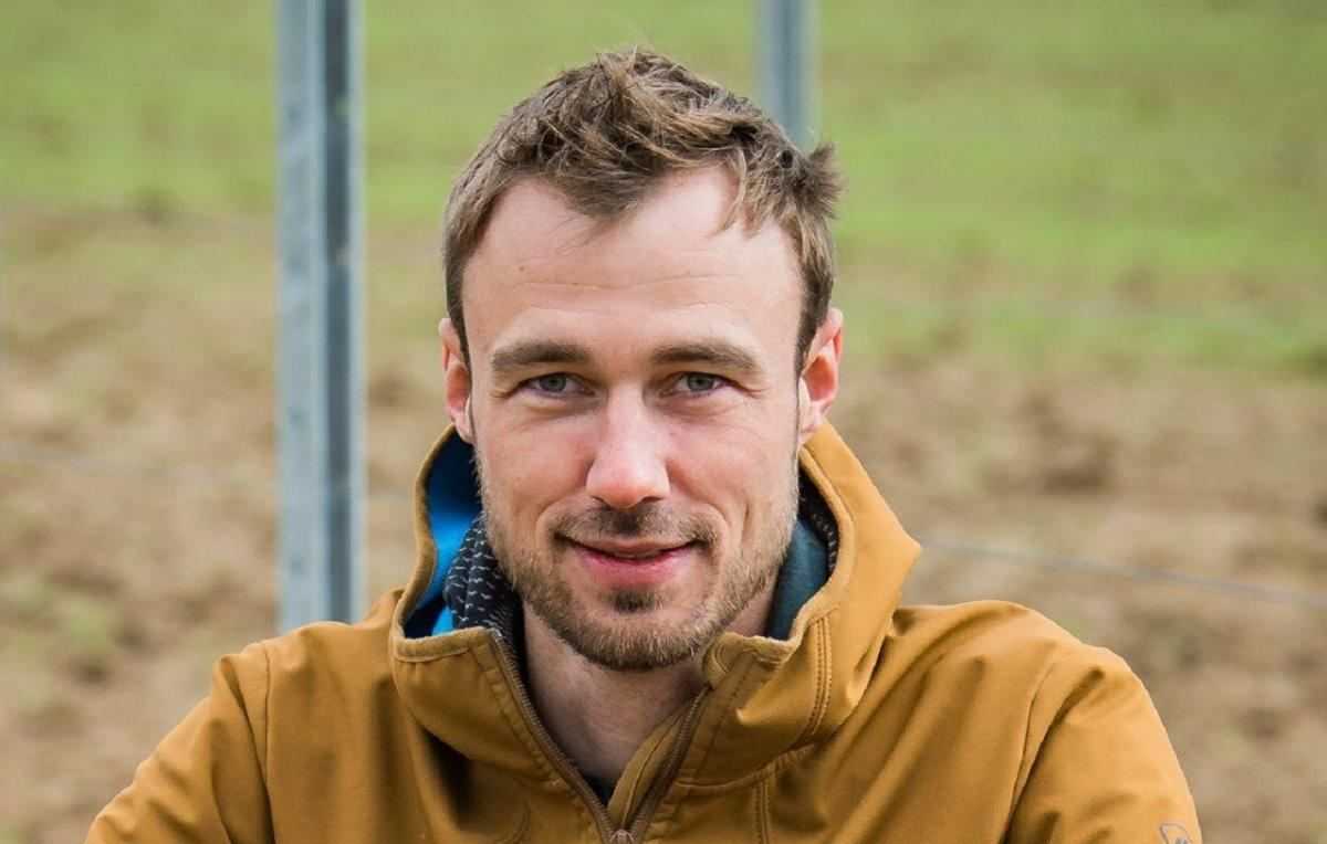 Weerman Bram ziet zomerse warmte verschijnen: "25 graden, maar dan kans ...