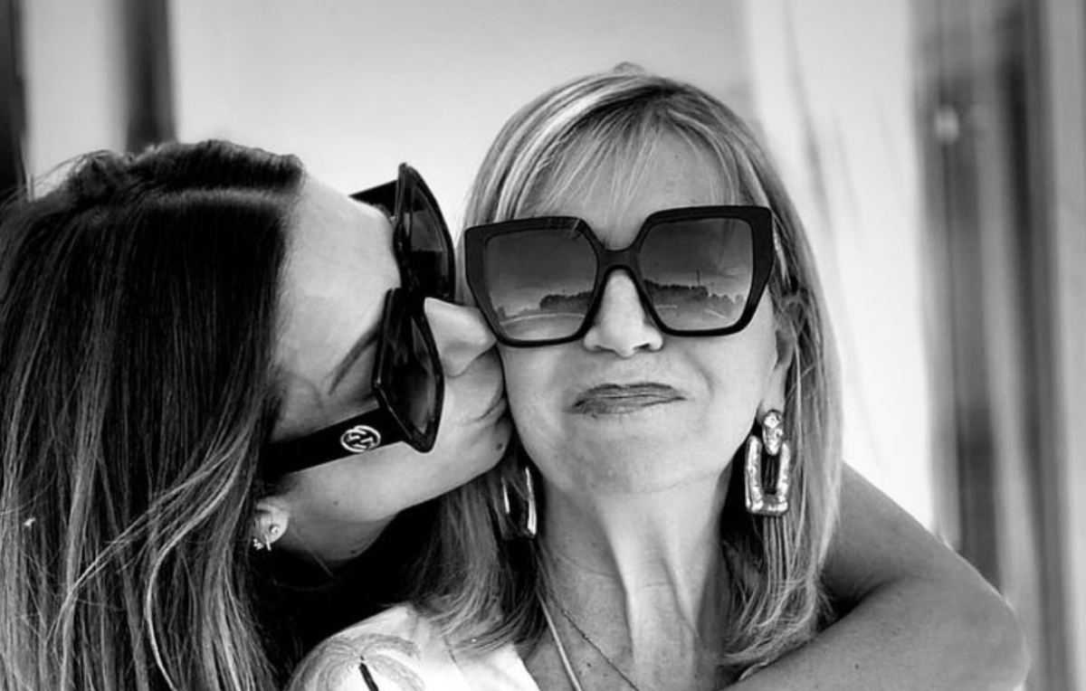 Valerie De Booser reageert voor het eerst na overlijden van haar moeder ...