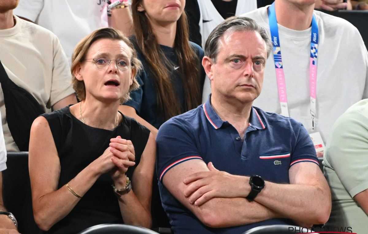 Vrouw van premier Bart De Wever legt uit wat er aan de hand is met haar ...